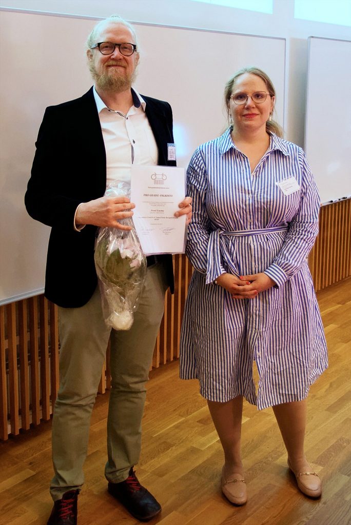 Tietojenk sittelytieteen Seura Ry Jakoi Palkintoja Opinn ytet ille 